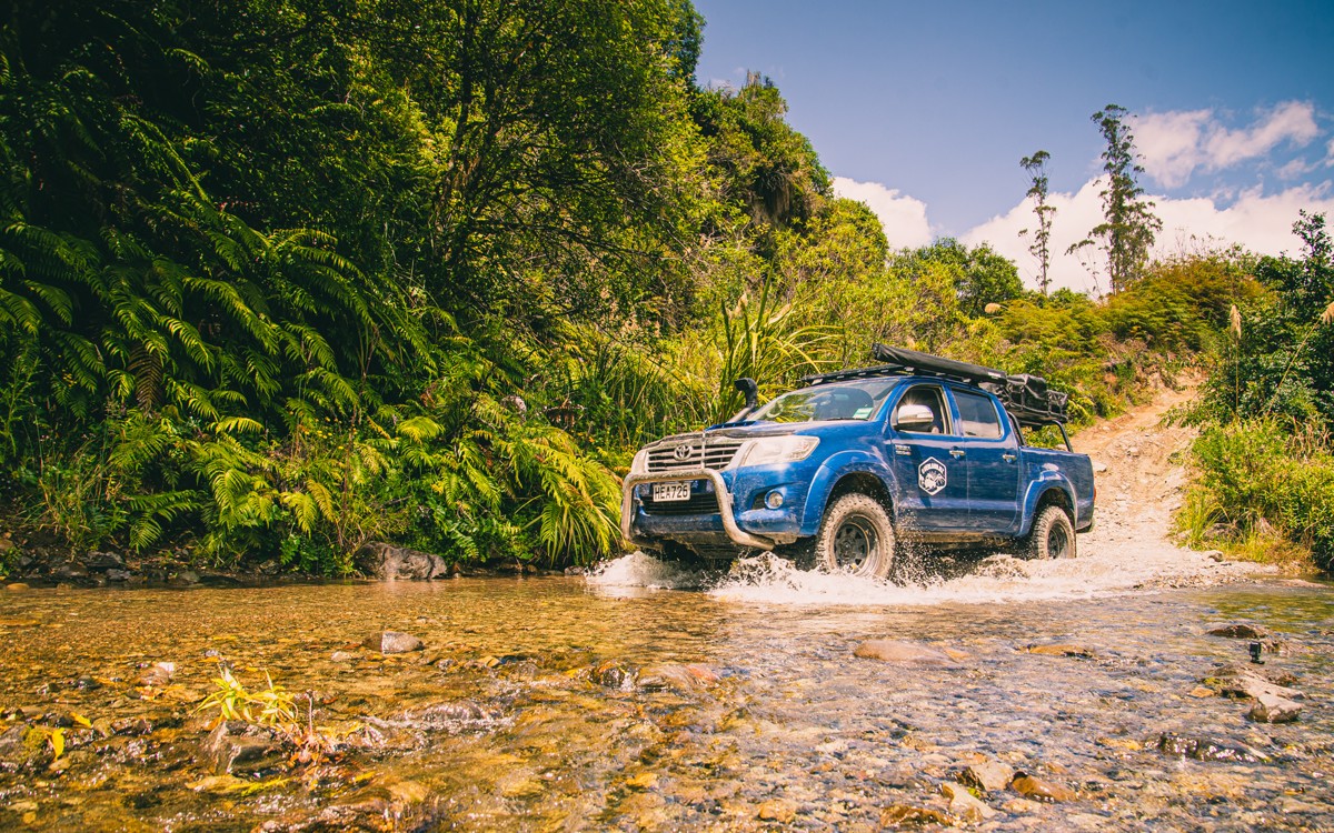 42 Traverse - Overland Navigator by Overland NZ
